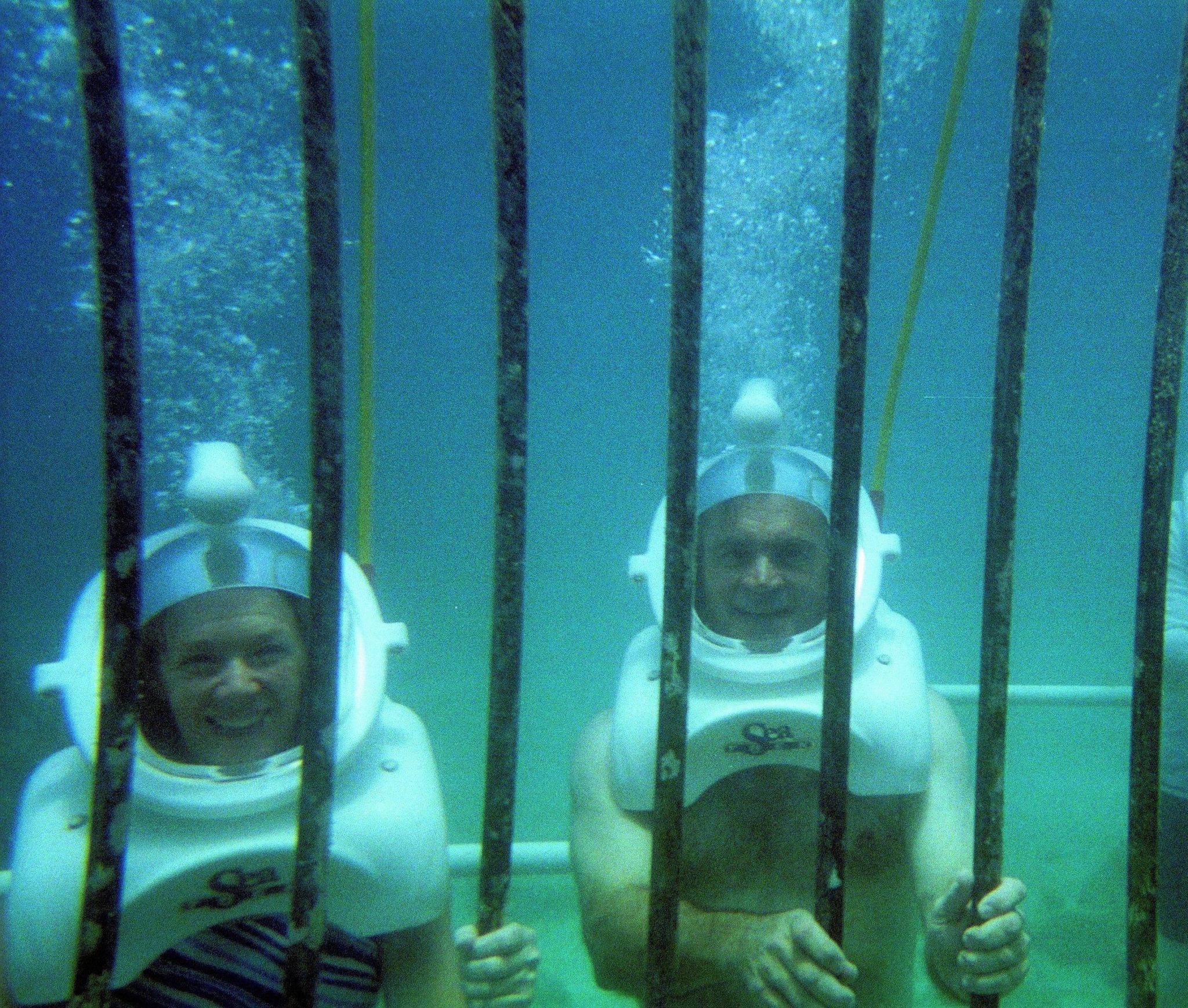 Helmet Diving: Walk Underwater Beneath The Waves! - On To New Adventures!